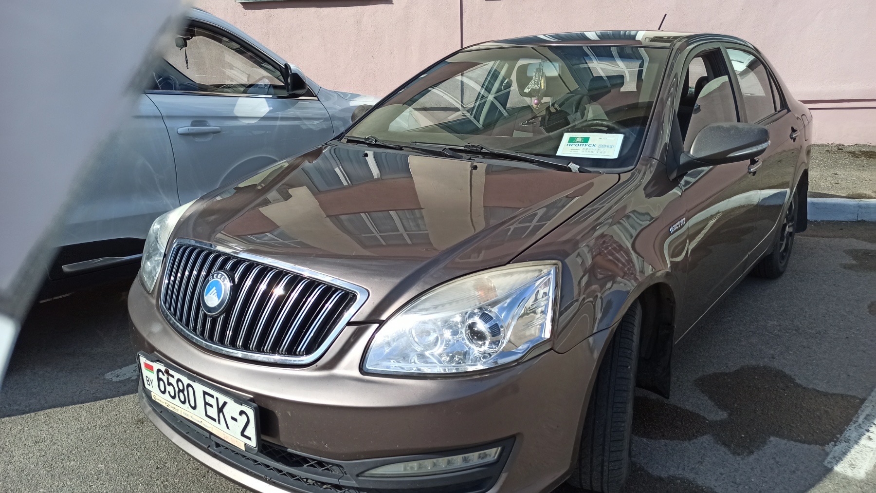 Автомобиль Geely SC7, 2014 года выпуска